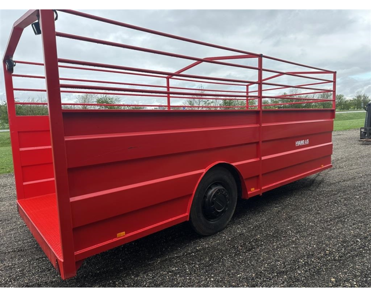 Hvamø KREATURVOGN Meget Lidt brugt ! | Anker Bjerre A/S